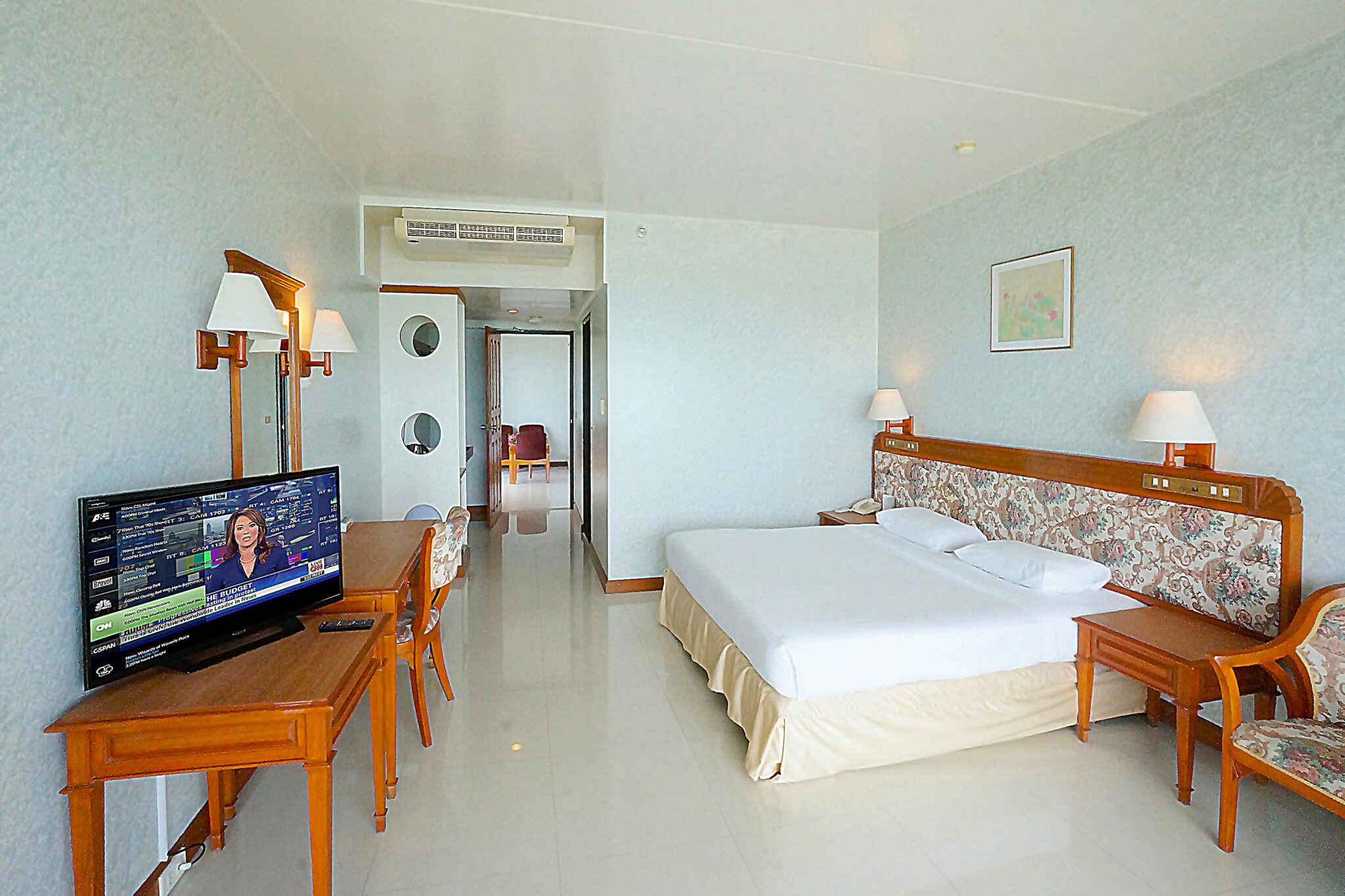 Mini Suite (Direct & Side Sea View)